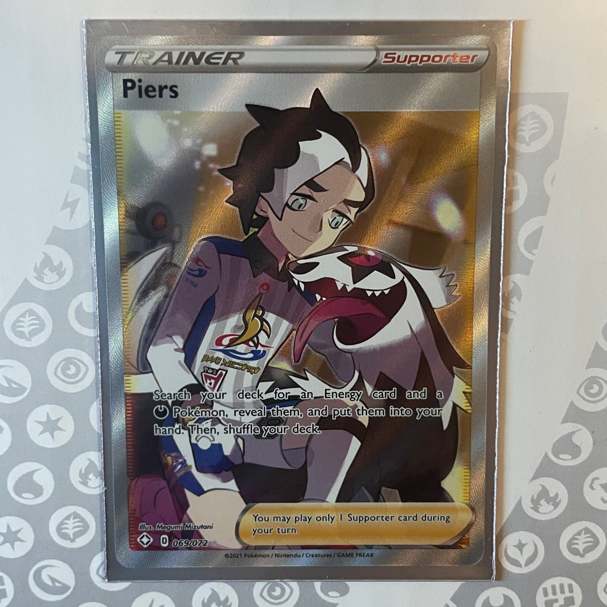 Pokemon TCG Sword & Shield: Shining Fates - Piers 069/072 – PokePlugZa